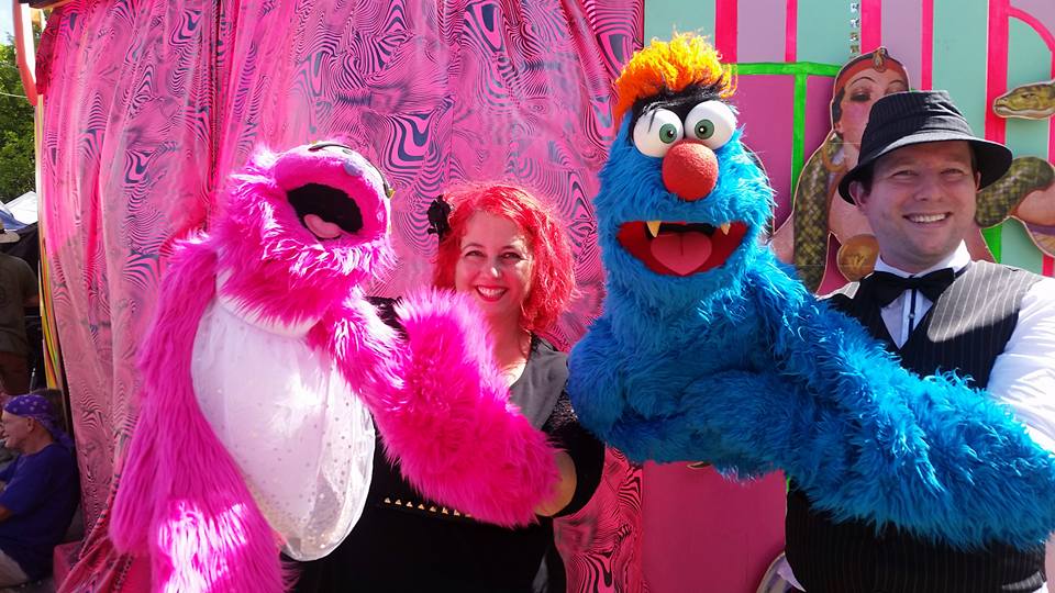 Larrikin Puppets at Woodford Folk Festival 2016/17