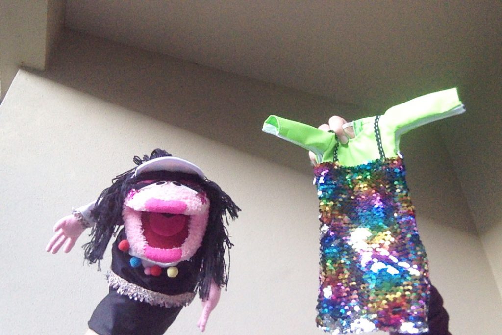 Larrikin Puppets in Regurgitator's Pogogo Show Music Video