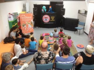 Australian Touring - Larrikin Puppets | Puppet Shows | Children's Music