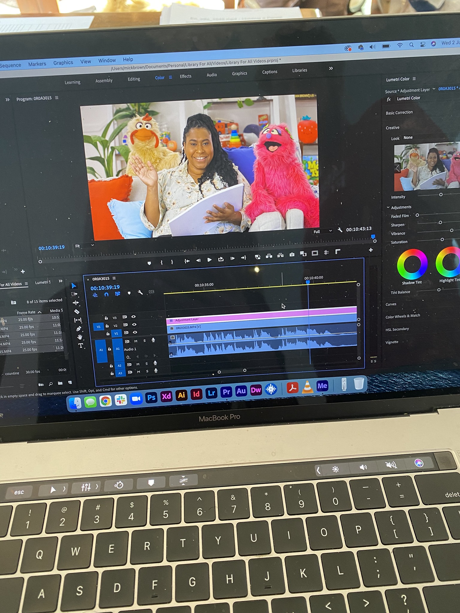 What is Monitor Puppetry? - Larrikin Puppets - Puppet Show | Kids ...