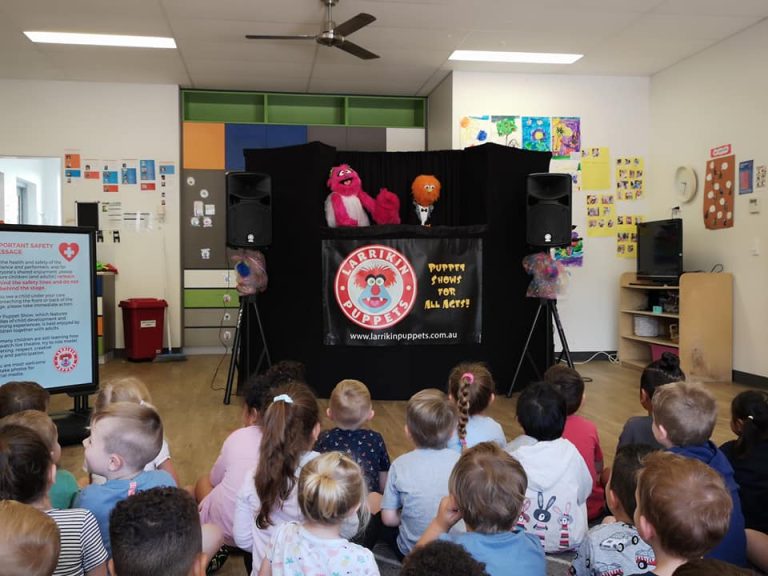 Puppet Photos | Larrikin Puppets