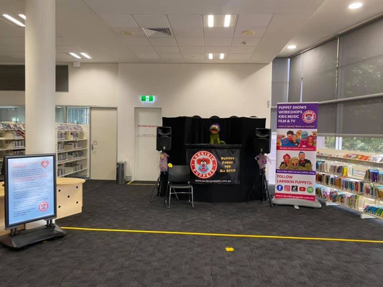 Puppet Photos | Larrikin Puppets